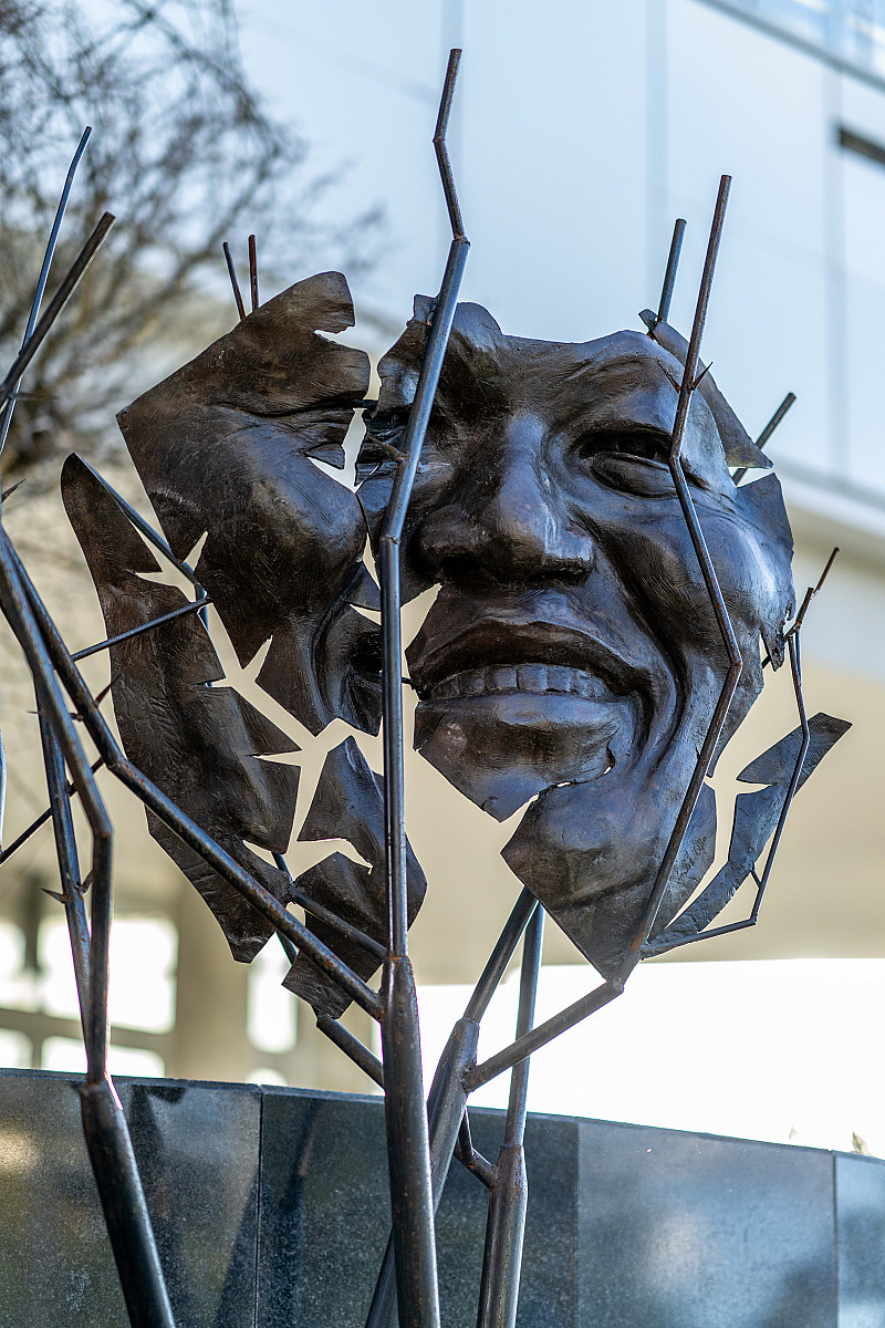 The One who shook the Branch.2100mm H x 1000mm D x 1750mm W. Bronze ...